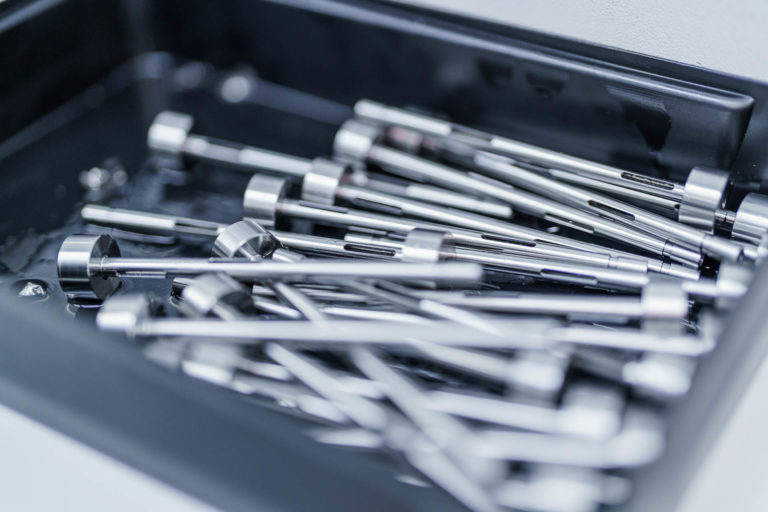 Manufacturing | PTUmedical – Implants & Instruments