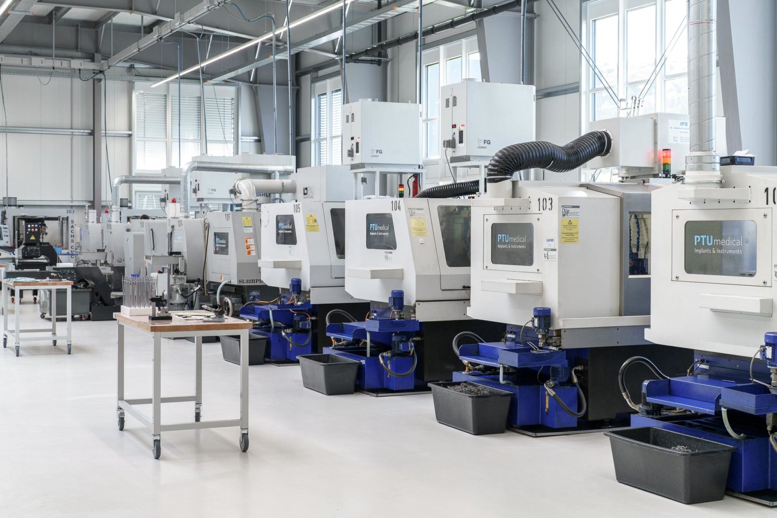Fertigung | PTUmedical – Implants & Instruments